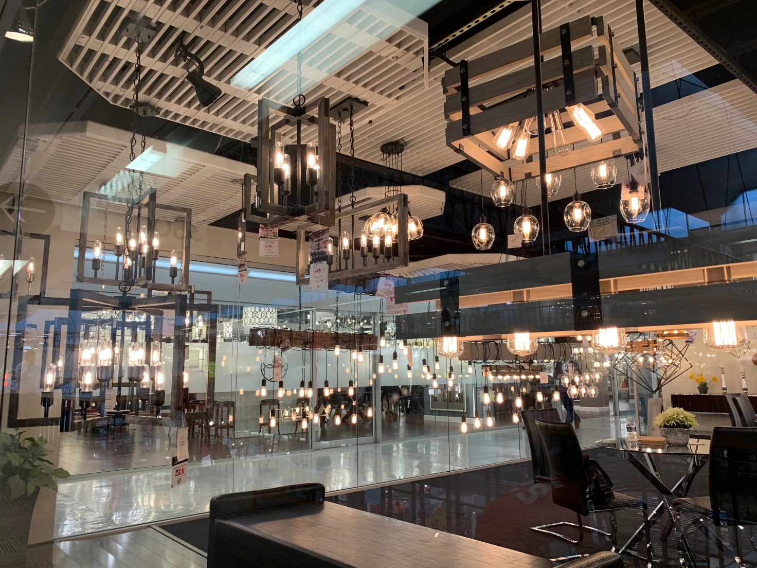 Lightovation 2020 - Light Can Help You
